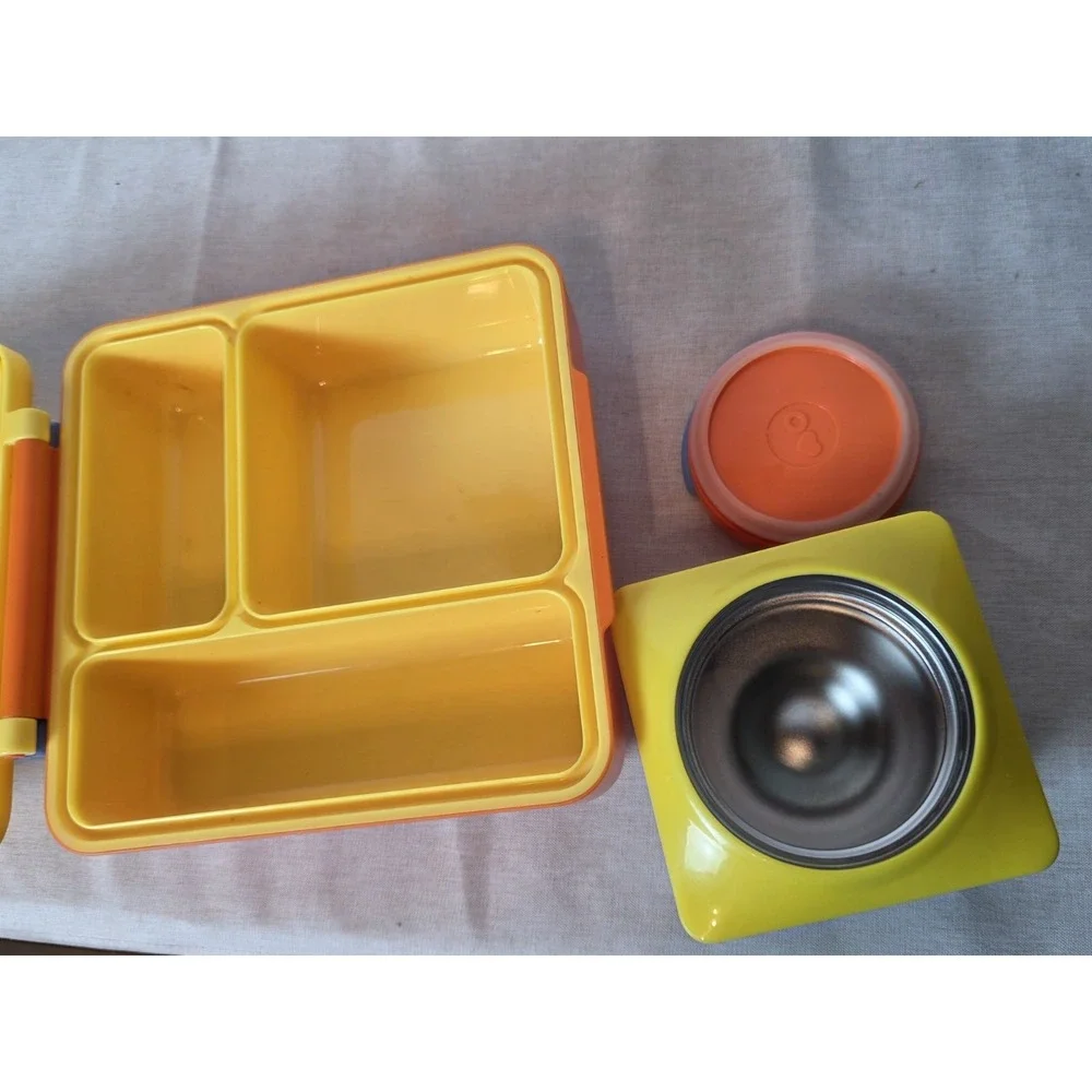 omielife | Kitchen | Omie Box Insulated Lunchbox Orange Yellow Blue ...